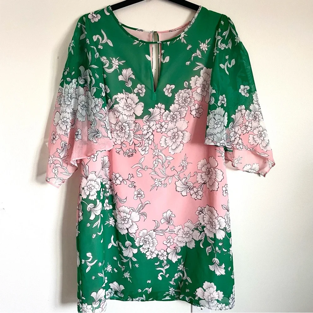 Vince Camuto | Dresses | Vince Camuto Floral Chiffon Flutter Sleeve ...